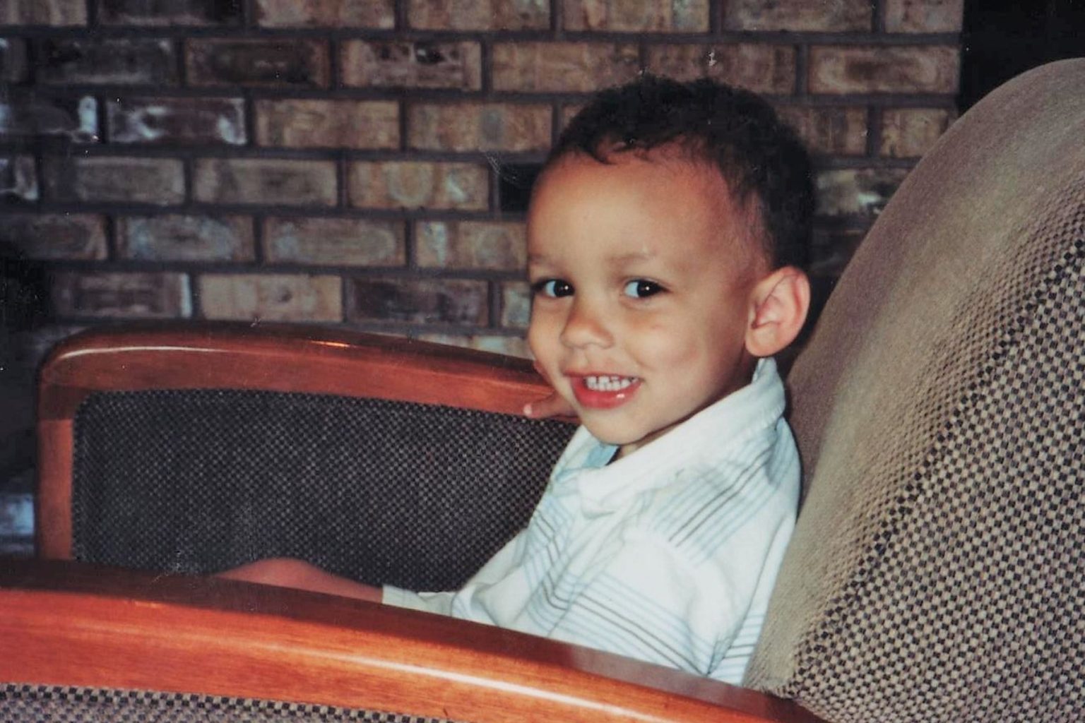 Here is Exactly What to Do With Your Parents' Photos - Method Seattle